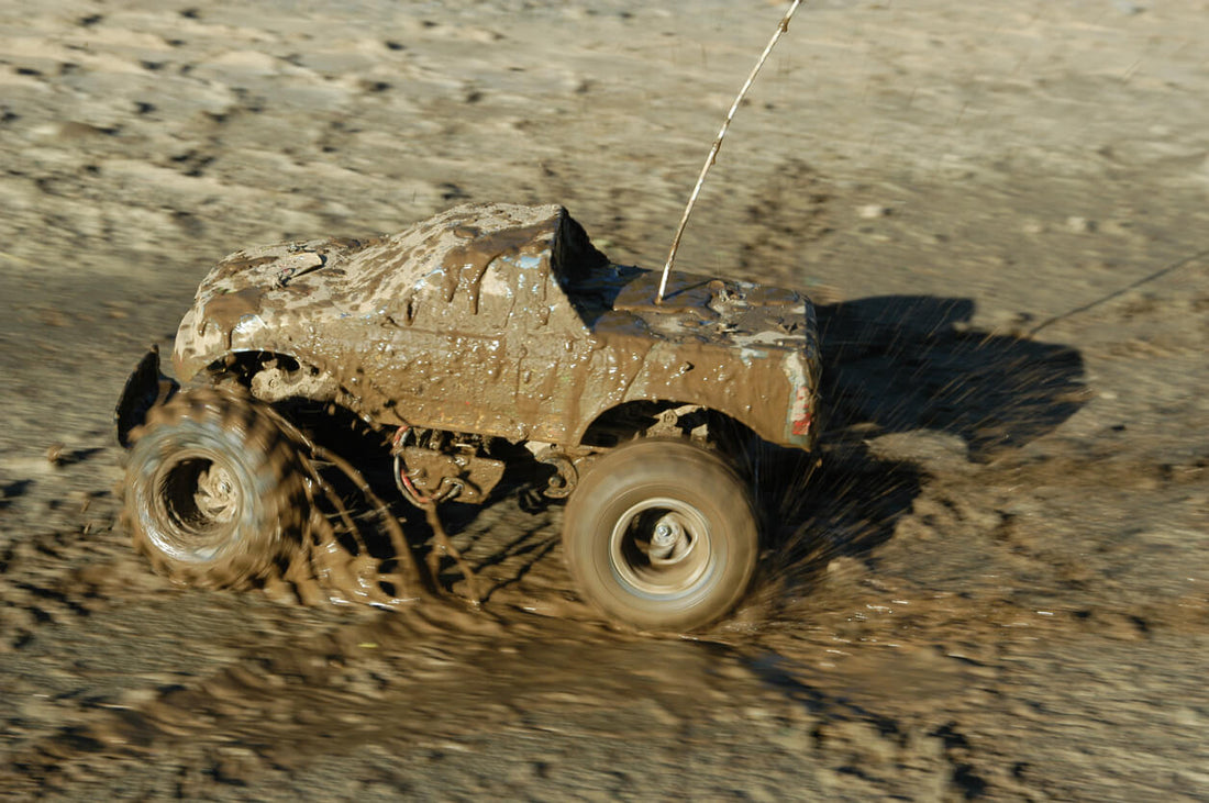 RC Mud Trucks: Build and Upgrade for Off-Road Action